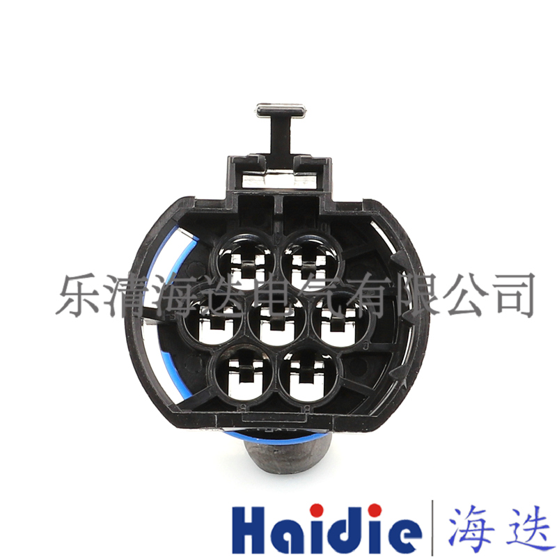 7孔汽车线束连接器接插件胶壳12110751_汽车连接器外壳_维库电子市场网